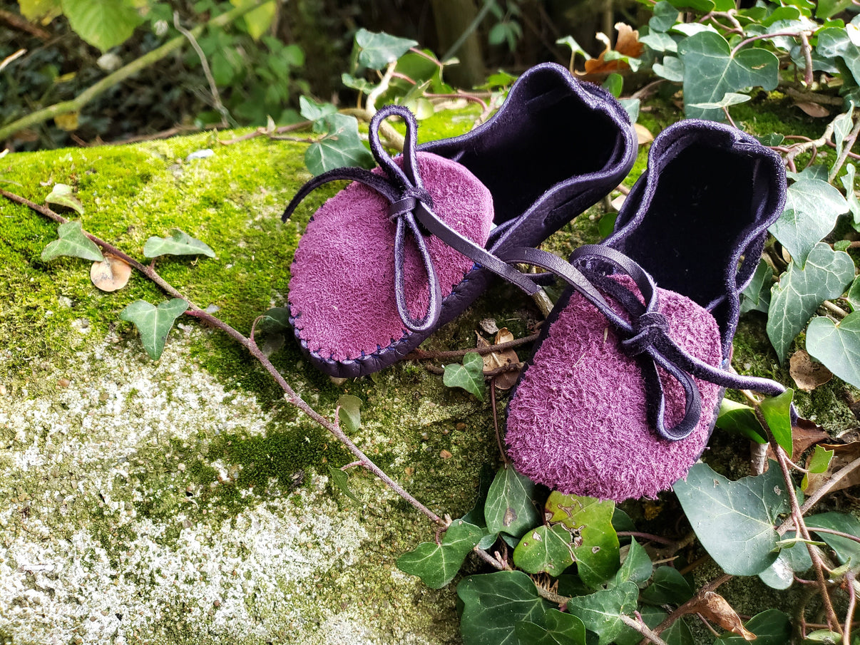 "Baby and Kids" Moccasins VIDEO + PDF Tutorial with Printable Patterns – Earthingmoccasins